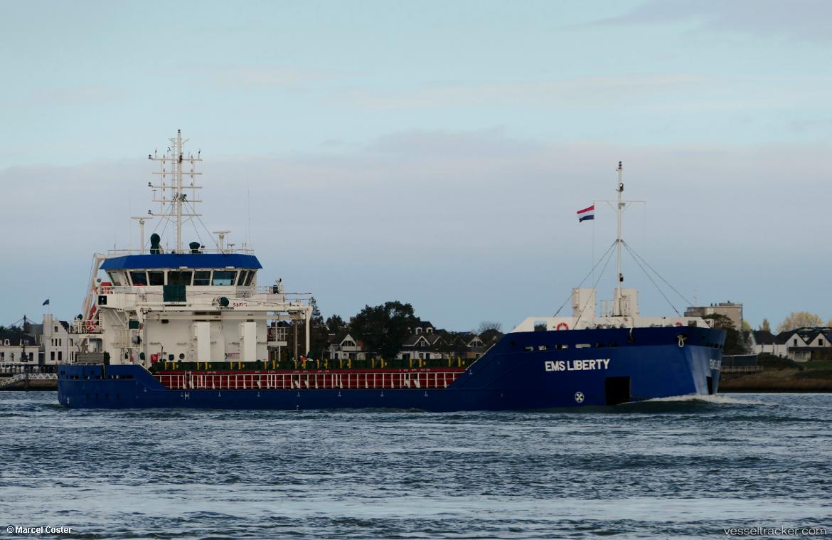 EMS LIBERTY Vessel photos for afcajax - vesseltracker.com