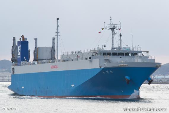 Suzuka - Cargo Ship, IMO 9752735, MMSI 431006365, Callsign JD3821, Flag ...