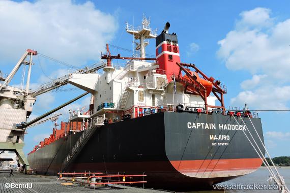 Captain Haddock - Cargo Ship, IMO 9839791, MMSI 538008274, Callsign ...