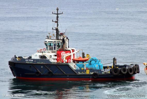 Vb Titan - Tug, IMO 9456898, MMSI 224096000, Callsign ECAD, Flag Spain - vesseltracker.com