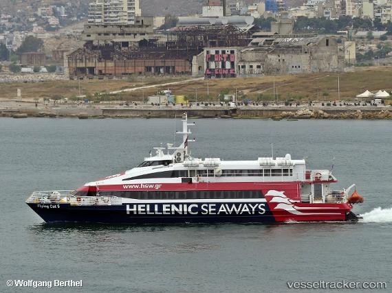 Flying Cat 5 - High-Speed Craft, IMO 9134543, MMSI 237836900, Callsign ...