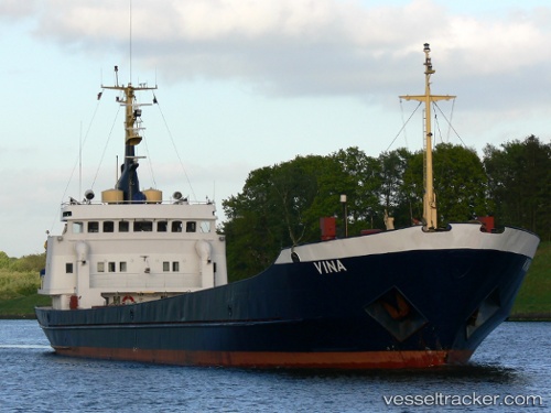 Aaron - Cargo Ship, IMO 6926153, MMSI 671221100, Callsign 5VAN5, Flag ...