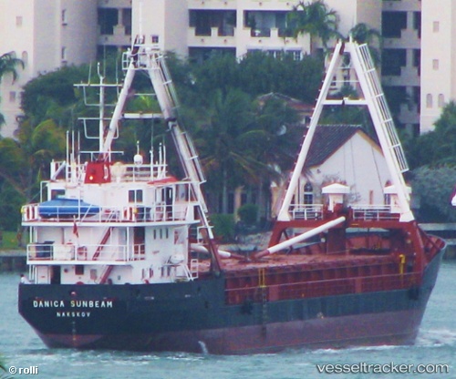 Danica Sunbeam - Cargo Ship, IMO 8701260, MMSI 219208000, Callsign ...